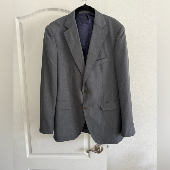 Alton Lane | Suits & Blazers | Alton Lane Tailored Fit Suit Sz 44r ...